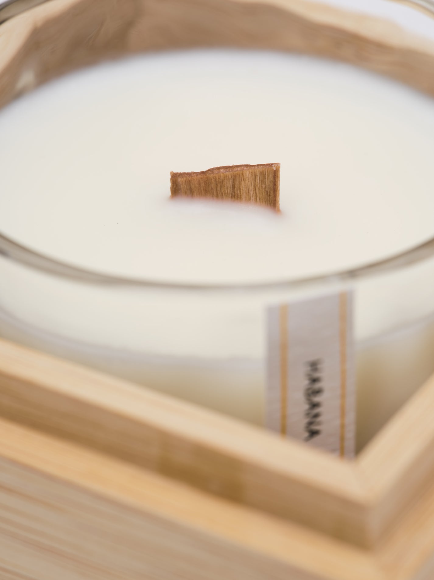 HABANA WHISKEY CANDLE – R H U D E