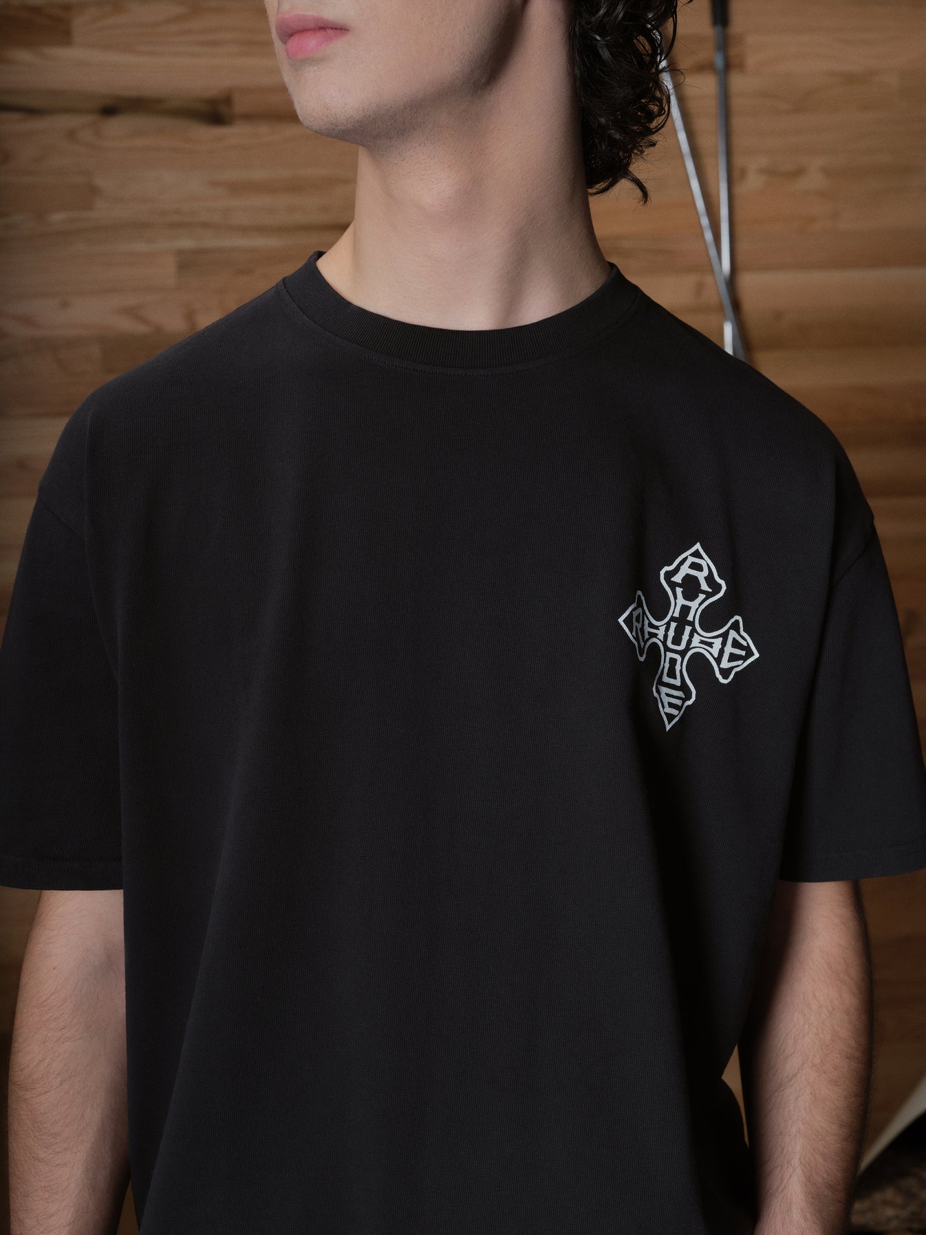 CROSS TEE – R H U D E