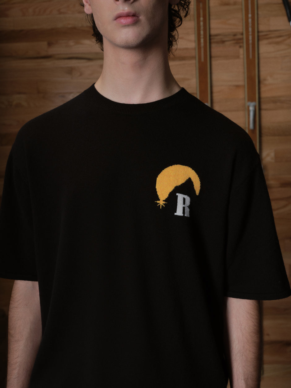TEES – R H U D E