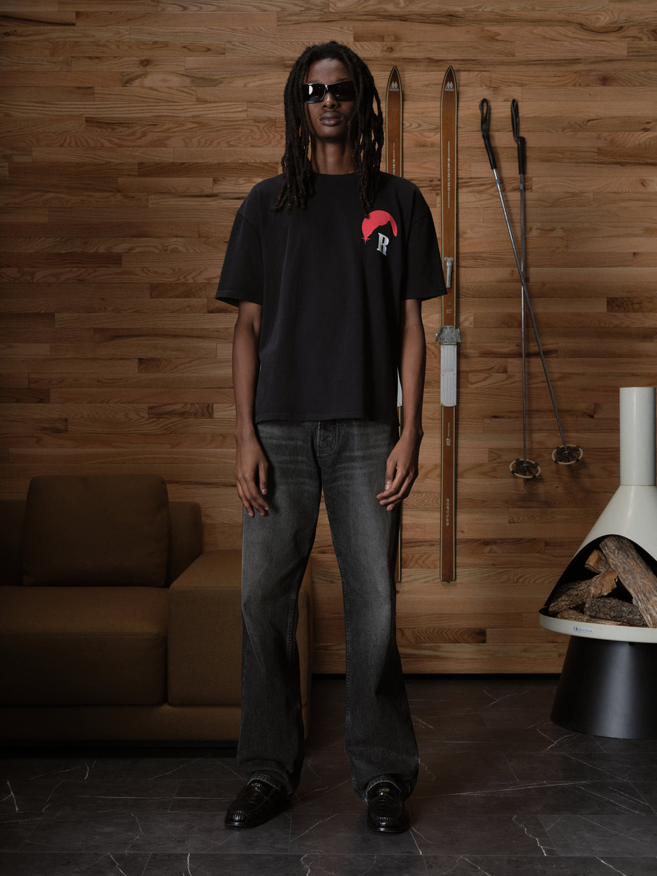 TEES – R H U D E