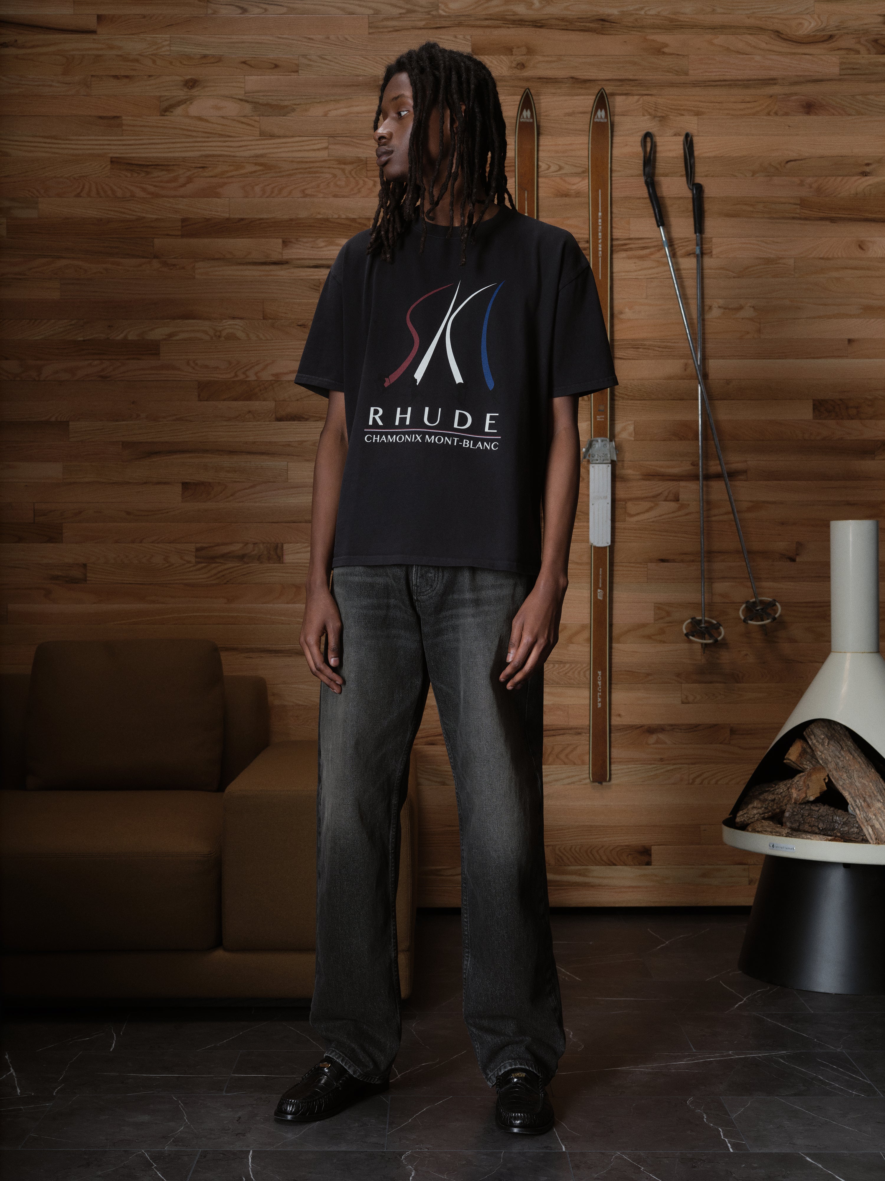 TEES – R H U D E
